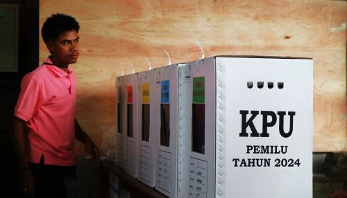 Update: Nama Caleg DPR Dapil NTT 2 Berpeluang Lolos ke Senayan - LINTAS NTT Update: Nama Caleg DPR Dapil NTT 2 Berpeluang Lolos ke Senayan - LINTAS NTT